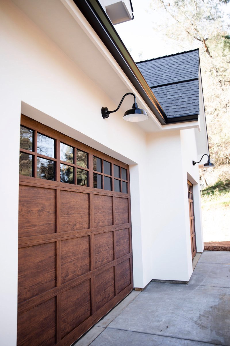 Traditional Garage Door Styles - Door Pros